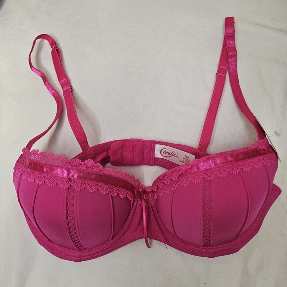Kohl's | Intimates & Sleepwear | Candies Pink Lace Trim Bra | Poshmark